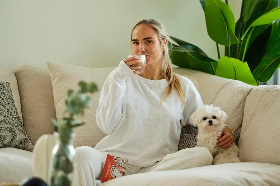 MagicRooty Kakav, magični napitek z adaptogeni in medicinskimi gobami ...